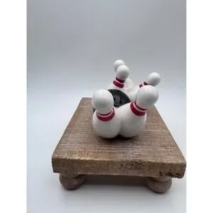Kitchen | Bowling Ball And Pins Ceramic Salt And Pepper Magnetic Shaker ...